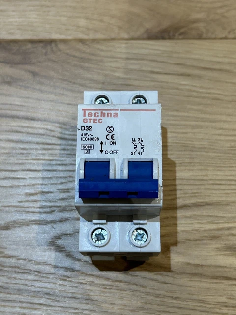 TECHNA GTEC 32 Amp Type D Circuit Breaker Mcb 2 Double Pole £9.99 ...