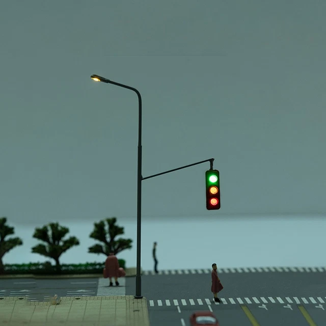 MODEL LAMP MODEL LED Signals Model Lamp Model Light*2 Signals 3 Lights ...