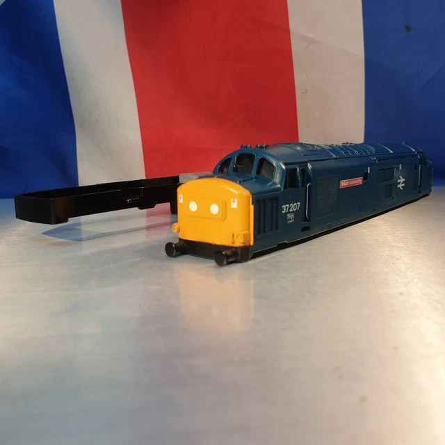 HORNBY 00 CLASS 37 William Cookworthy Locomotive body Shell & Chassis ...