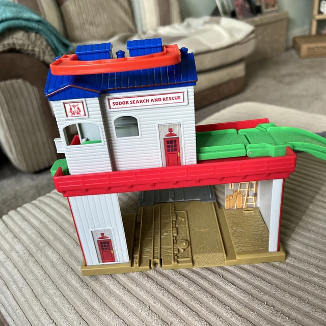 TAKE ALONG AND PLAY THOMAS THE TANK ENGINE SODOR SEARCH & RESCUE- Rare ...