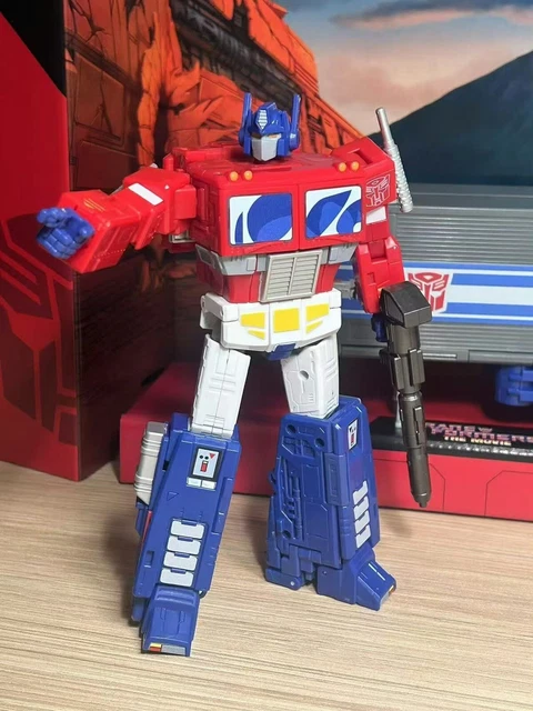 TRANSFORMERS CYBERTRON CON 2024 Exclusive Studio Series SS86 Optimus ...
