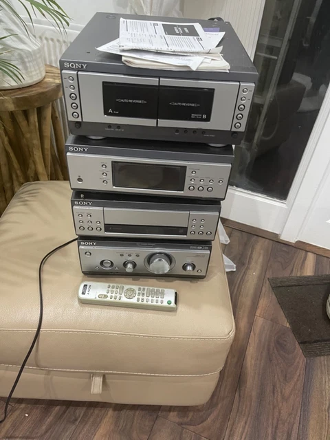 SONY MHC-S3 MINI SISTEMA COMPONENTI HI-FI non funzionante ma si accende ...