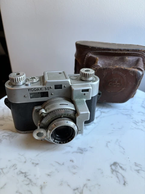 VINTAGE KODAK 35 RF Camera WWII Era 1940’s Rangefinder 35mm Silver Made ...
