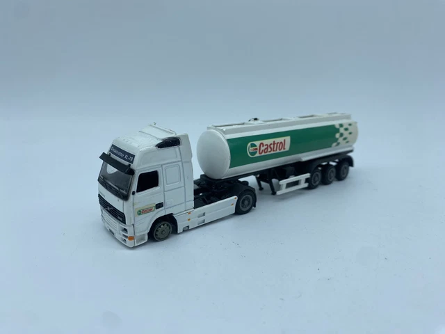 VOLVO FH12 GLOBETROTTER Castrol Cistern - Italeri - Scala 1/87 EUR 8,99 ...