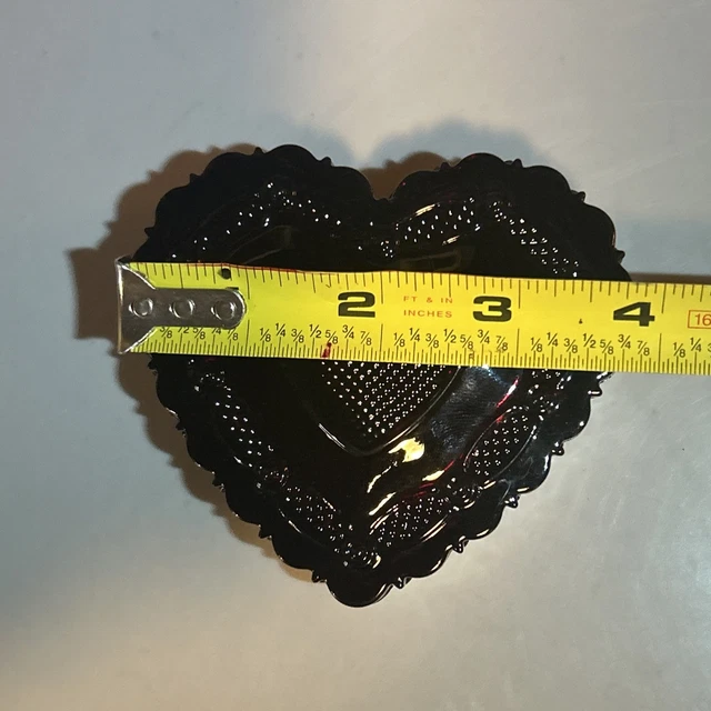 VINTAGE AVON RUBY Red Glass Heart Cape Cod Jewelry Box Women’s Love ...