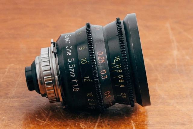 OBJECTIF CINÉMA GRAND angle Optex 5,5 mm T/2 Super16 monture ARRI PL S16 super 16 mm EUR 9.988 ...