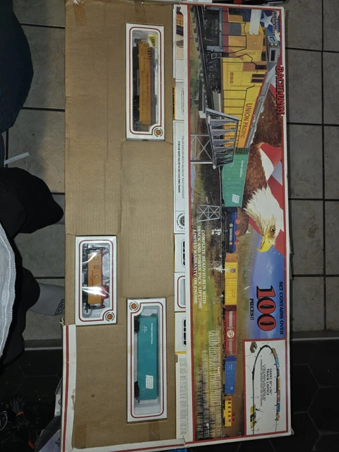 BACHMANN ELECTRIC HO Scale Train Set Union Pacific Complete American ...