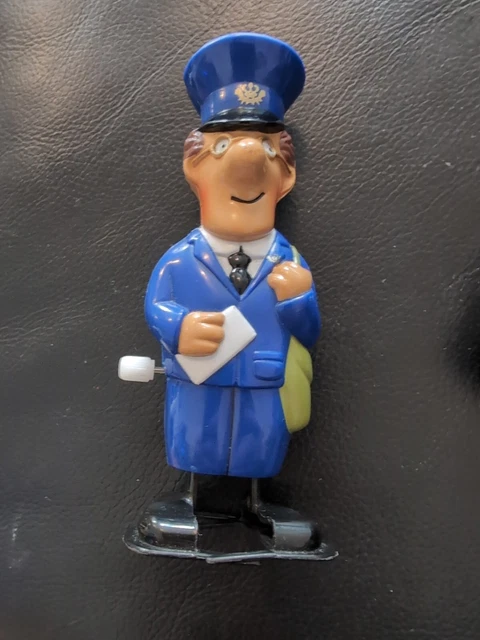 POSTMAN PAT 4.25& ERTL Wind Up Figurine 1980s £3.99 - PicClick UK