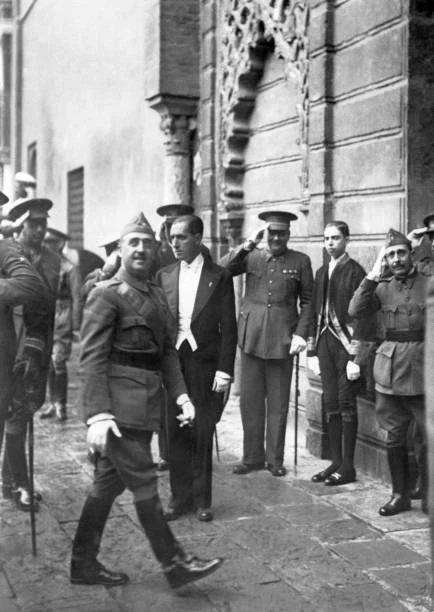 GENERAL FRANCO ARRIVES Alcazar receive tributes from 400 Moorish p- Old ...