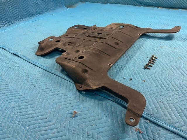 TOYOTA LAND CRUISER LX470 Rear Engine Under Cover Splash Shield No.2 98 ...