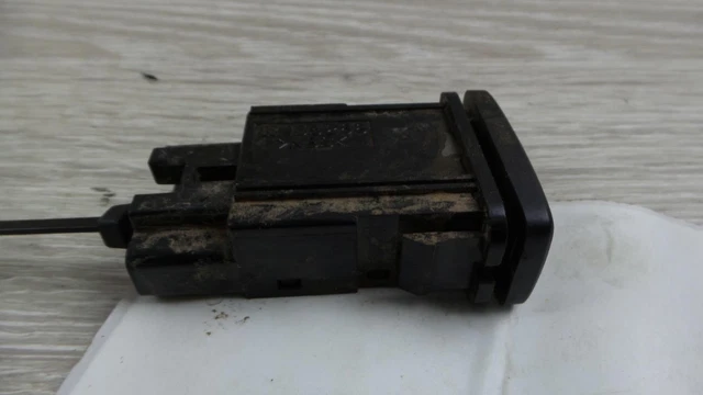 TOYOTA LANDCRUISER MISC Switch/Relay 76/78/79 Series, Sub Tank Switch ...