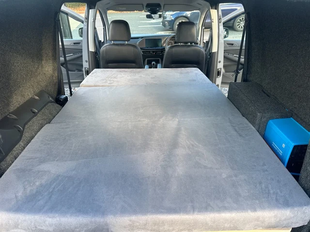 2023 VOLKSWAGEN CADDY Maxi Wolfsburg Sport Edition 2.0 TDI Commerce Pro ...