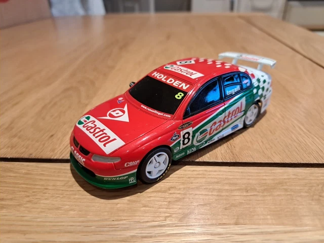 SCALEXTRIC C2446 HOLDEN Commodore in Castrol Livery £21.51 - PicClick UK
