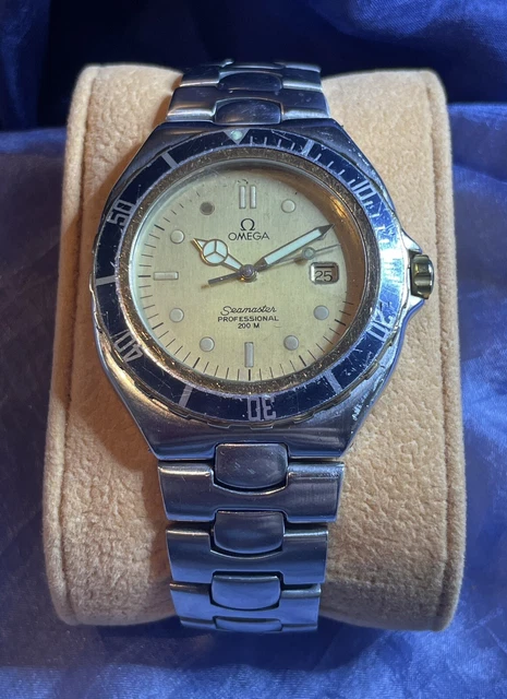 OMEGA SEAMASTER 200M Full Size Pre Bond Champagne Watch - 396.1041 £365 ...