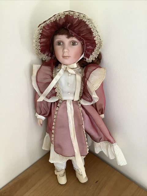 PORCELAIN DOLL. KNIGHTSBRIDGE Collection. £10.00 - PicClick UK