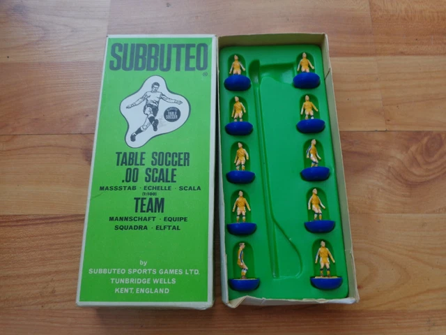 VINTAGE SUBBUTEO HW Heavyweight Ref 208 Leeds United Away Complete Team ...