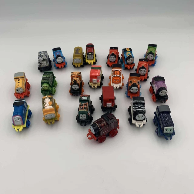 THOMAS THE TANK Minis Bundle 22x £8.99 - PicClick UK