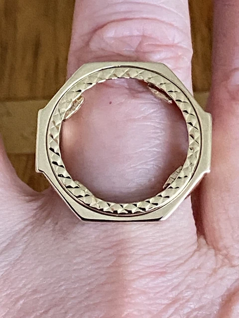 GENTS 9CT GOLD Octagon FULL Sovereign Ring Mount Size Z+1 ~ 9.6g ...