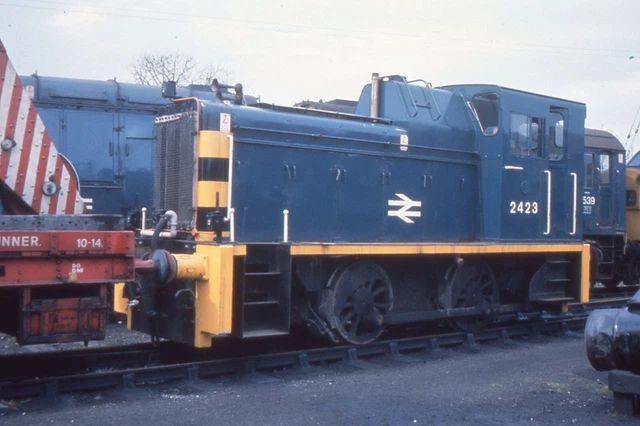 35MM RAILWAY SLIDE: COLOUR-RAIL: DE 925: CLASS 06: 2423 £2.00 - PicClick UK