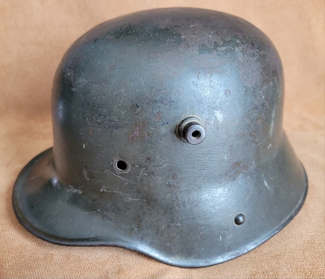 WW1 GERMAN M16 HELMET ORIGINAL WWI RARE BATTLE DAMAGE, WWI Relic £521. ...