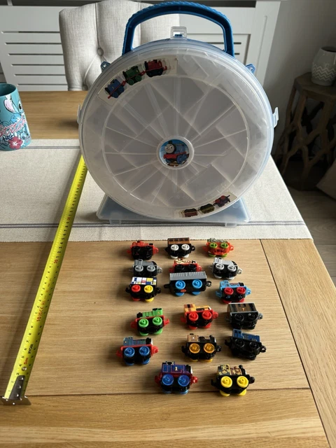 THOMAS THE TANK Engine Minis Collectors Storage Carry Case & 17 Mini ...