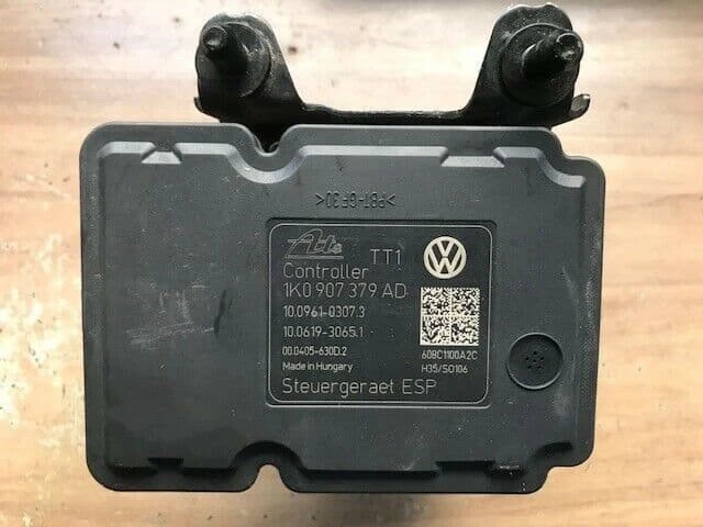 AUDI A3 8P / Golf Mk6 / Scirocco - Abs Pump & Module Ecu 1K0907379Ad ...