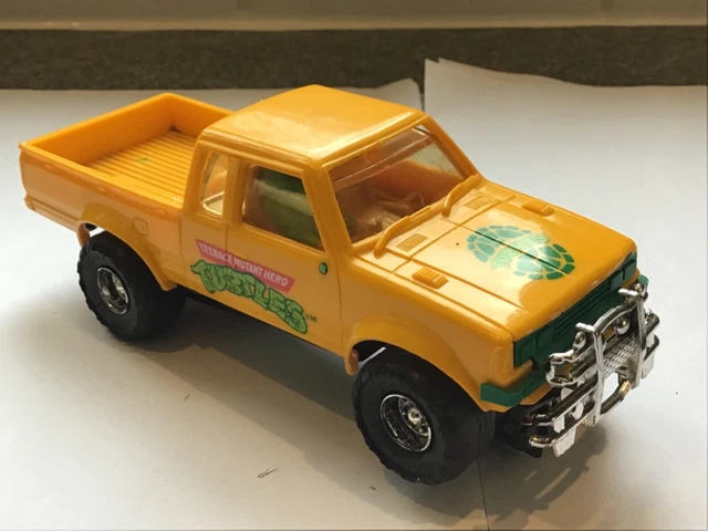 SCALEXTRIC VINTAGE C422 Teenage Mutant Turtle 4X4 Datsun Pick Up Truck ...