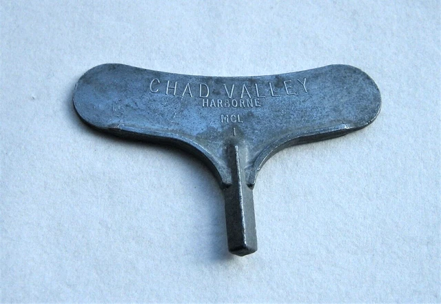 VINTAGE CHAD VALLEY Clockwork Toy Key C1950s Era £5.50 - PicClick UK
