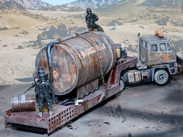 SCALEXTRIC LEYLAND TRUCK Low Loader Tarmac Terror Mad Max Style Slot ...