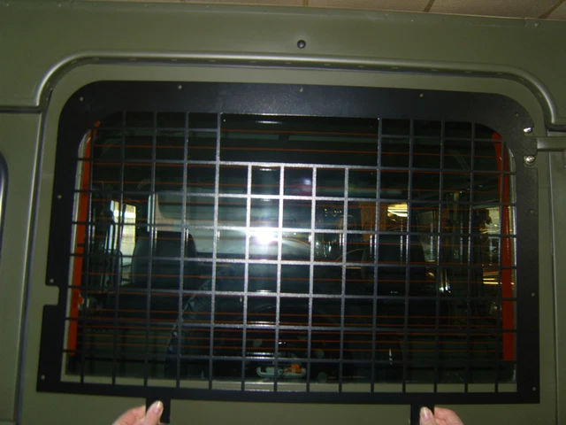LAND ROVER 90/110 Window Grills Rear End Door With High Level Brake ...