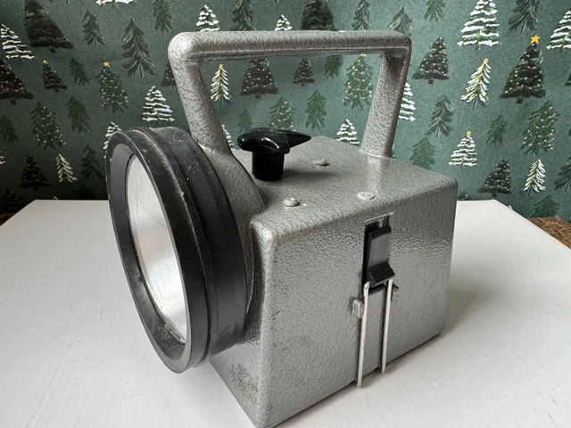 VINTAGE NRS METAL Railwaymen Torch With 3 Colours - No Battery £20.00 ...