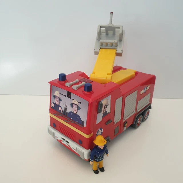FIREMAN SAM ACTION Jupiter Vehicle Fire Engine Truck With Fireman Sam ...