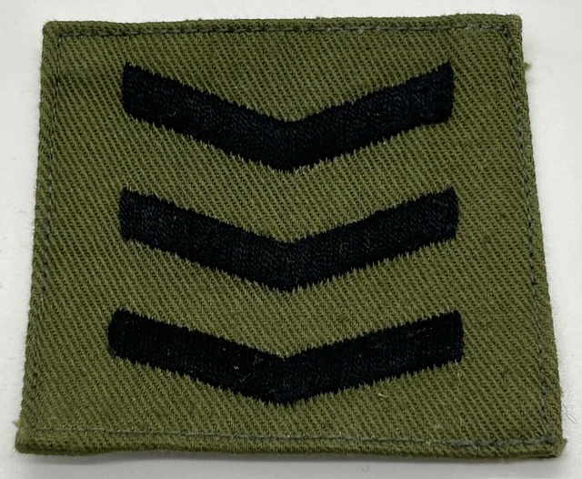 BRITISH MILITARY ISSUE Olive Green Sergeant Rank Square Patch Badge £6. ...