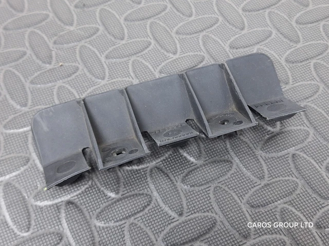 LAND ROVER DISCOVERY 4 L319 Rear Bumper Mount Bracket Right Driver Side ...