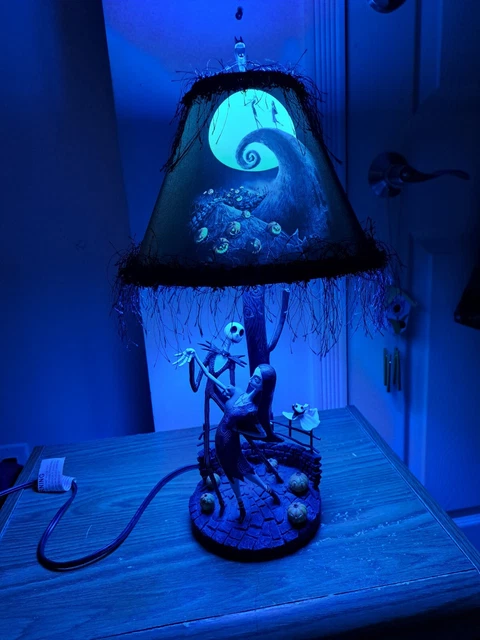DISNEY TIM BURTON'S The Nightmare Before Christmas Moonlight Table Lamp ...