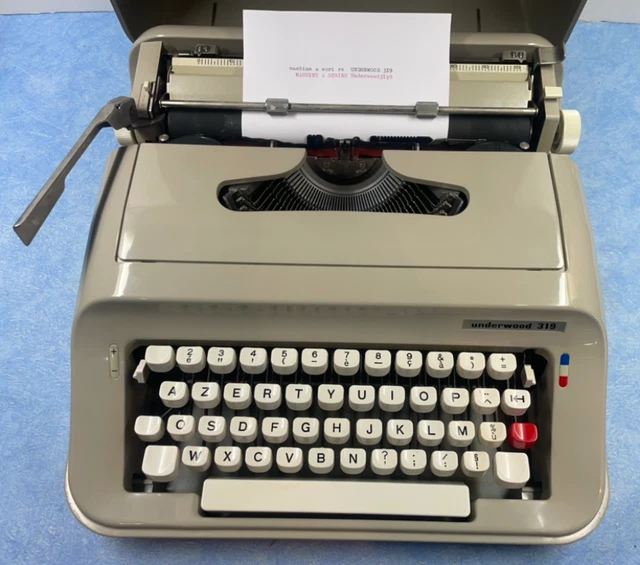 MACHINE À ÉCRIRE Underwood 319 - fonctionne EUR 45,00 - PicClick FR