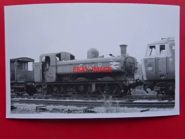 PHOTO GWR Loco No 3650 And Hymek D7069 £1.90 - PicClick UK
