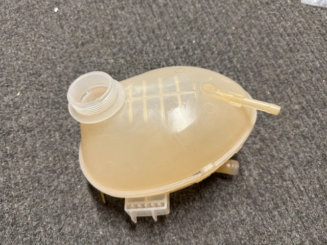 FORD FIESTA MK8 17-22 Coolant Expansion Header Tank GN118A080AA £14.95 ...