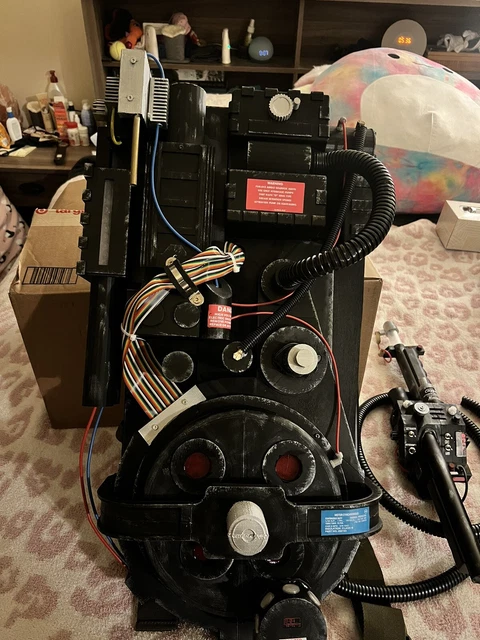 GHOSTBUSTERS NICKATRON PROPS 1984 Proton Pack Replica Movie Prop (Lights Only) EUR 1.980,84 ...