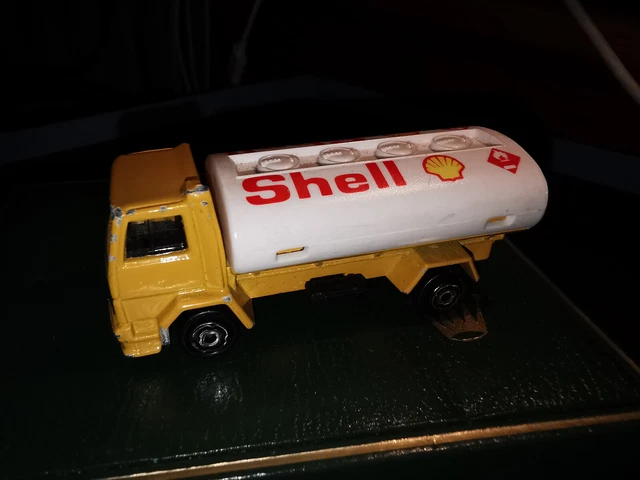 MAJORETTE 1/100 245 Oil Tanker Ford Shell Cistern Truck Vintage #Back2eBay EUR 3,00 - PicClick FR