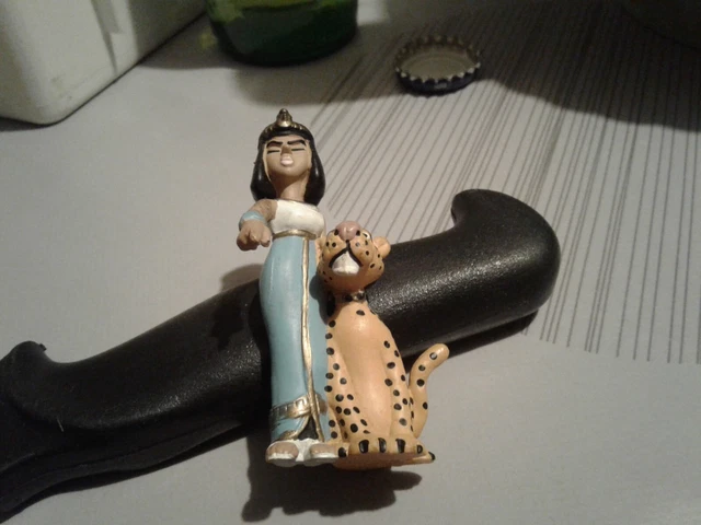 ANTIQUE PVC FIGURE Asterix * Cleopatra With Leopard Sound £7.21 ...