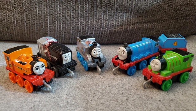 THOMAS THE TANK Engine Trackmaster Push Along Lot Flame Percy Diesel ...
