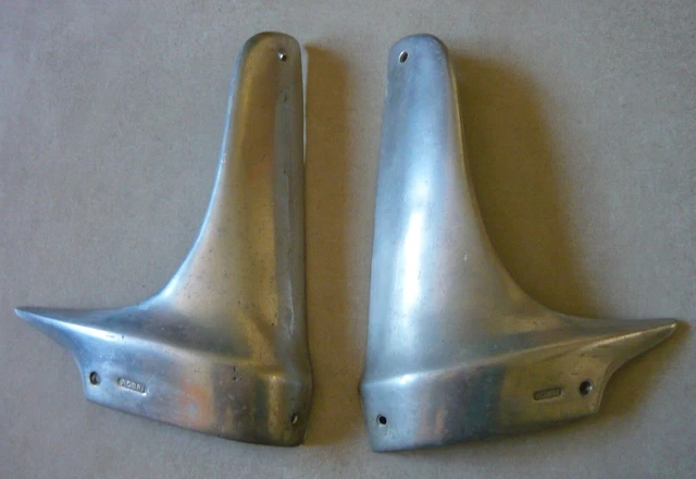 lot-de-2-anciens-sabots-d-ailes-robri-citro-n-2cv-gauche-et-droit-en