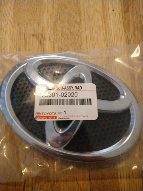 GENUINE TOYOTA VARIOUS Models Radiator Grille Badge Emblem Logo ...