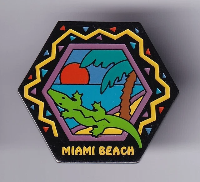 RARE PINS PIN'S Broche .. Tourisme Pays Country Miami Beach Etats Unis ...