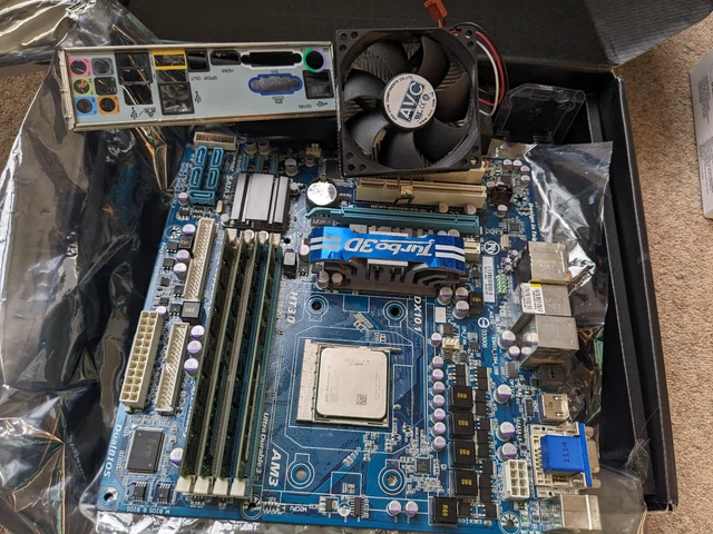 CPU MOTHERBOARD RAM bundle AMD Phenom II x4 840, Gigabyte GA-880GM-UD2H ...