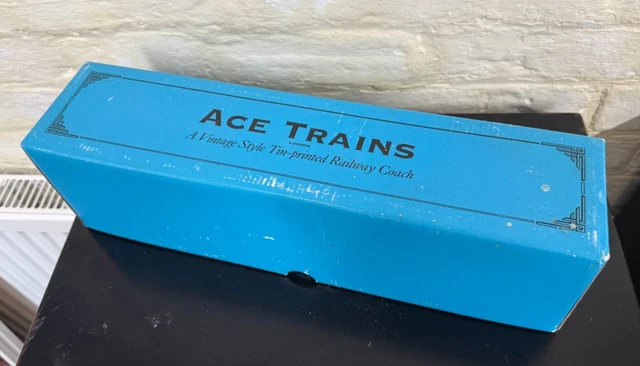 ACE TRAINS 0 Gauge Southern Railway EMU Passenger Coach £104.70 ...