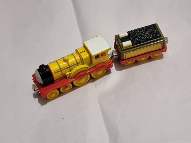 THOMAS THE TANK Engine & Friends TAKE N PLAY ALONG TRAIN MOLLY COMBI ...
