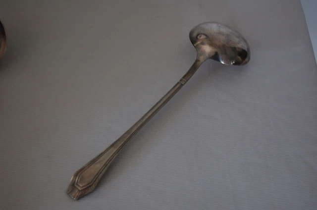 ANCIENNE LOUCHE DE service de table en métal argenté 10 J B - 10 Gr ...