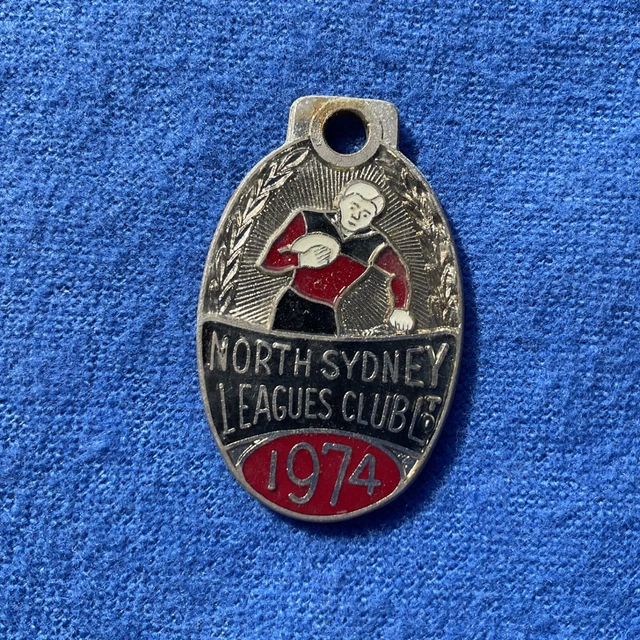 1974 NORTH SYDNEY BEARS Leagues Club, member enamel badge #22768, 22mm ...